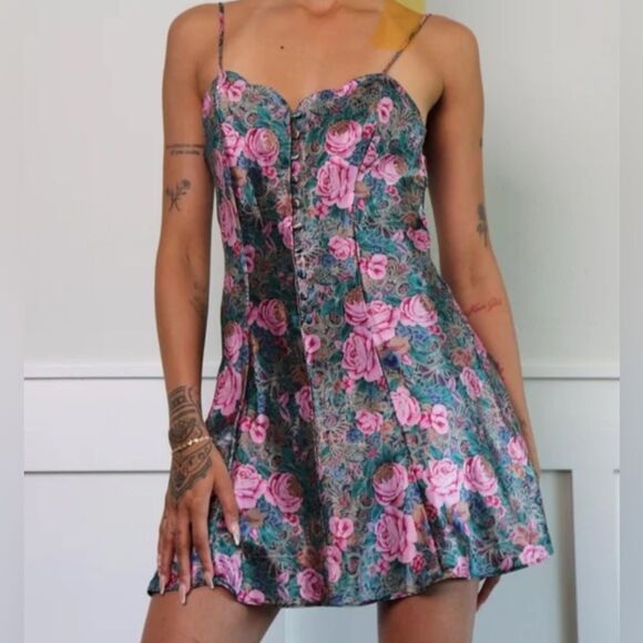 Victoria's Secret | Dresses | Victorias Secret Gold Label Slip Mini ...